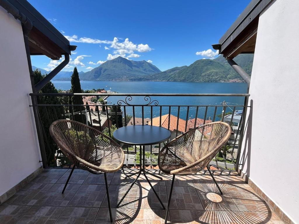 adele house, Bellano (updated prices 2025)