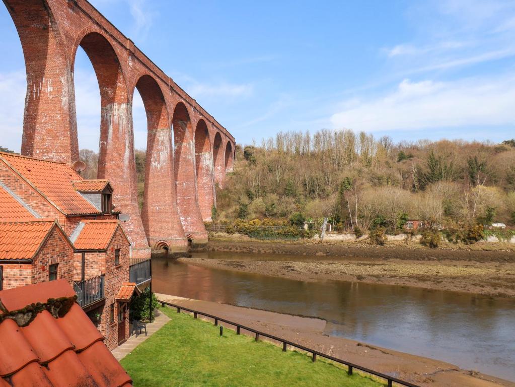 No 15 Riverside Walk Mallard, Whitby (updated prices 2026)