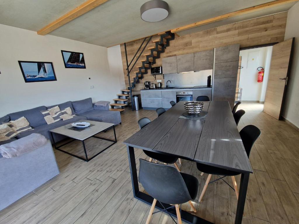 Relax Vila Lipno 1 u pláže Windy Point, Černá v Pošumaví (aktualisierte ...