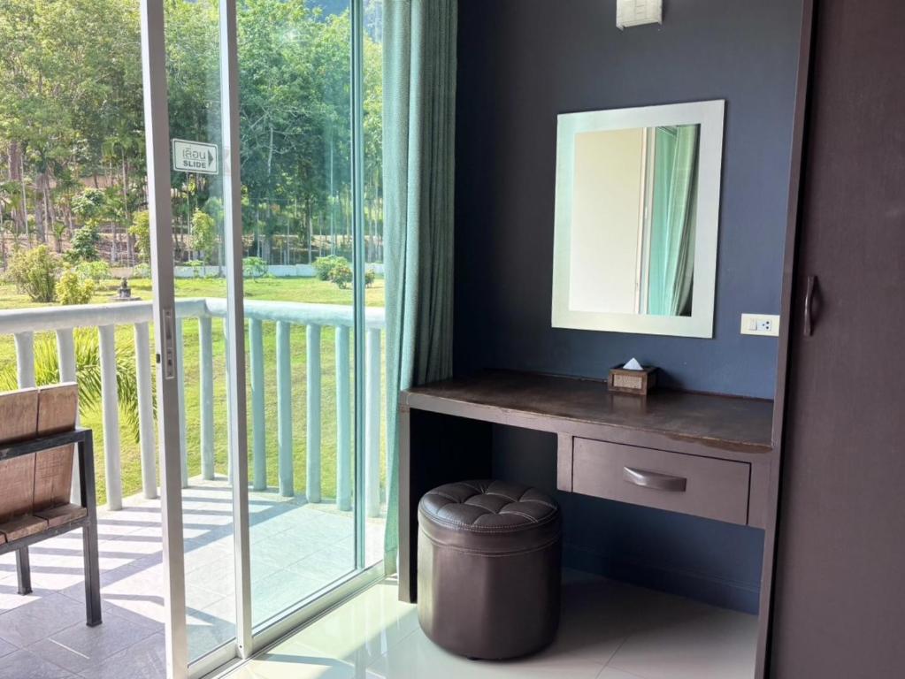 Arawan Beach Resort Krabi, Ao Nam Mao (updated prices 2025)