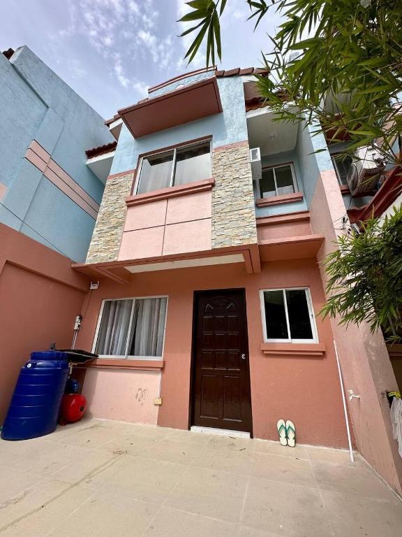 Abode86 Transient House-PGV, Gabi (updated prices 2025)