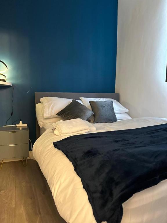 Heathrow Close Comfort Room, Stanwell (updated prices 2025)