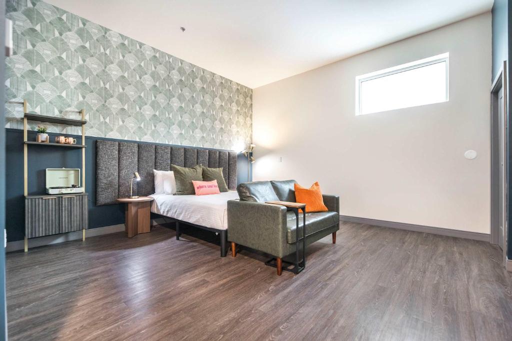 Stay & Explore ADA-Friendly Downtown Getaway, Macon (updated prices 2025)