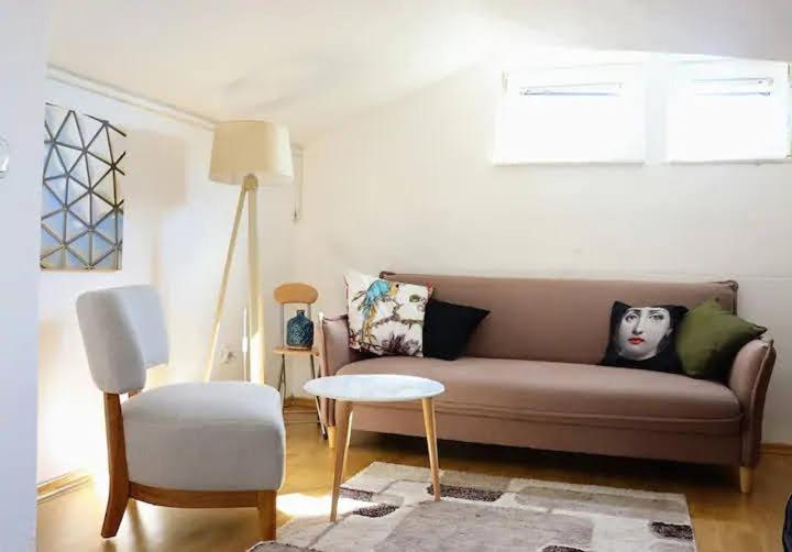 Apartment Prishtina Cute Studio Apartment Prishtinë Updated Prices