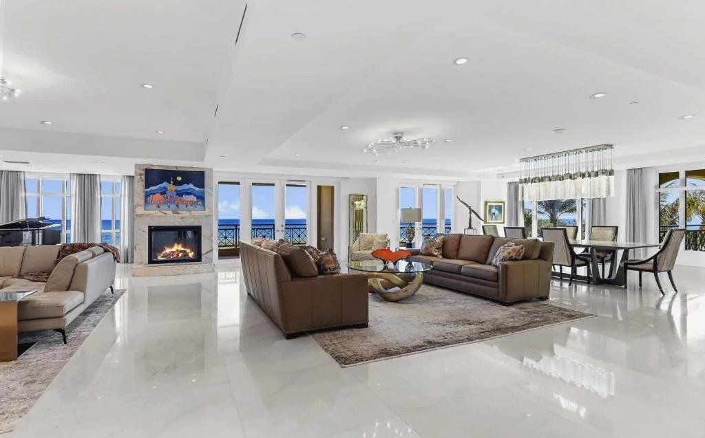 Beachfront Luxury Expansive 3 Bedroom 5 Bath Condo, Boca Raton (updated ...