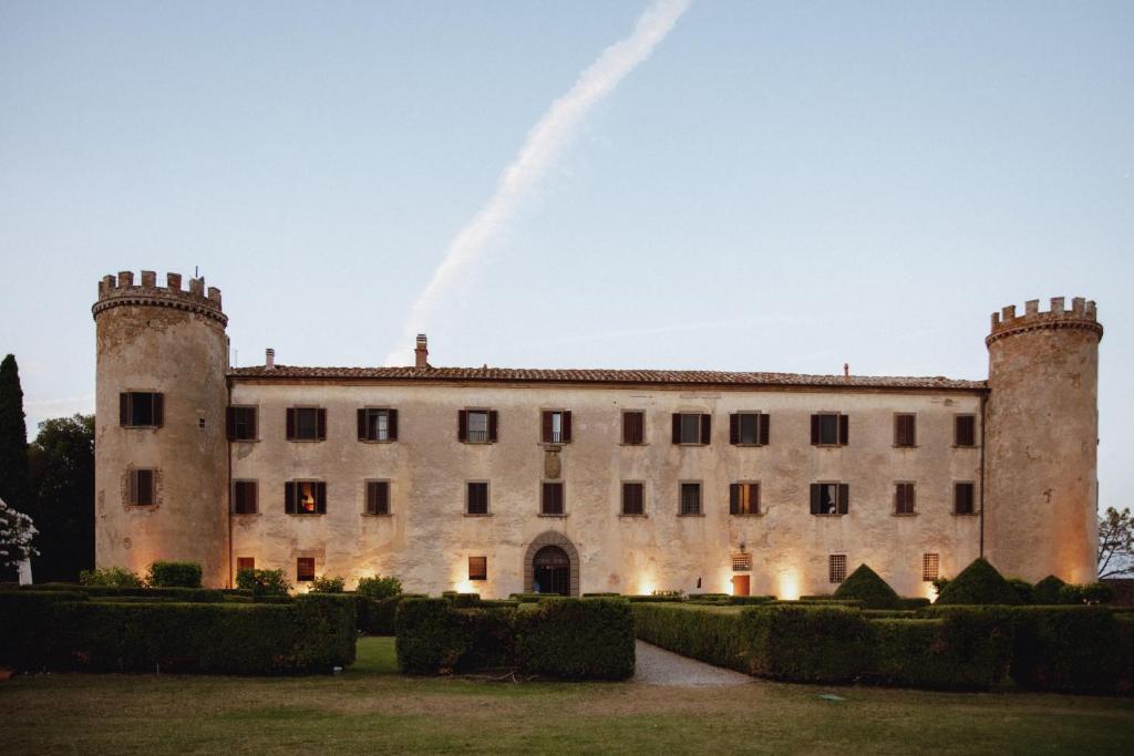 Castello, Lucignano (updated prices 2025)