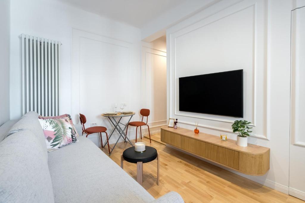 Echo Studio, Bucharest (updated prices 2025)