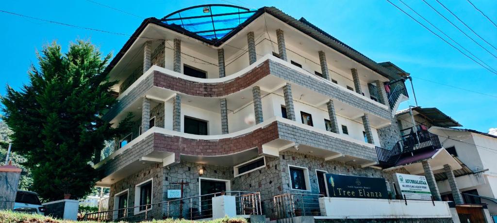 Tree Elanza, Unit of Santhi Ayurvedic Resort, Kodaikānāl (updated ...