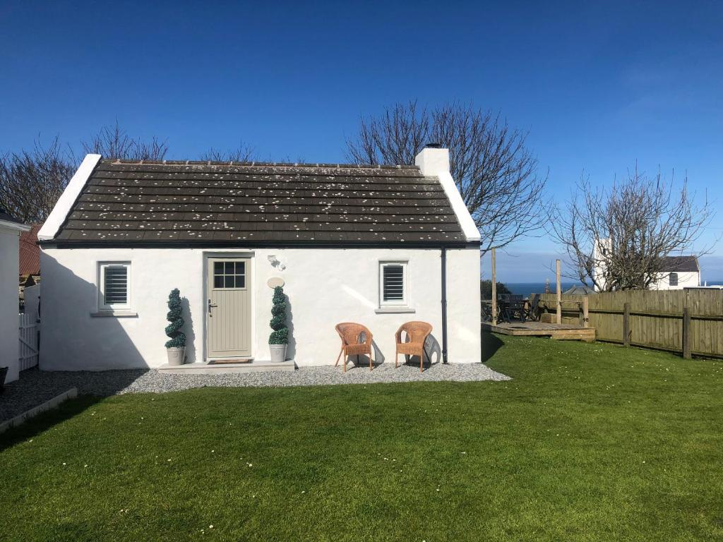 Dolphin Cottage - Child & Pet Friendly, Ballintoy (updated prices 2026)