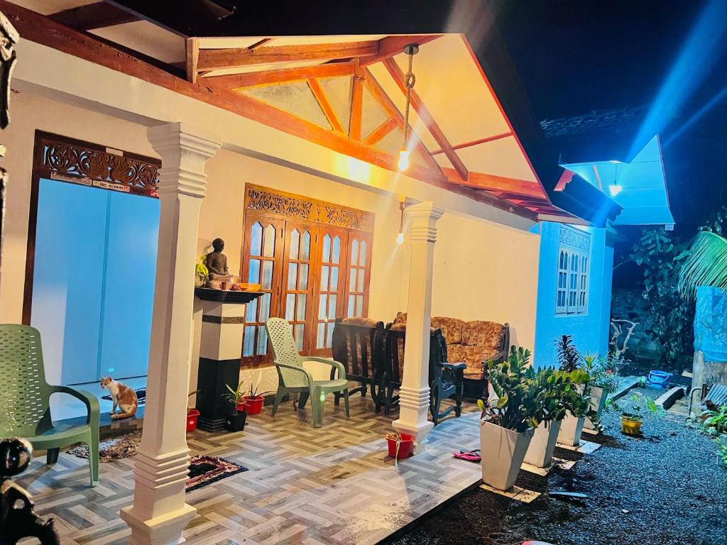 Dinu Senu Dream Guest, Midigama East (precios actualizados 2025)