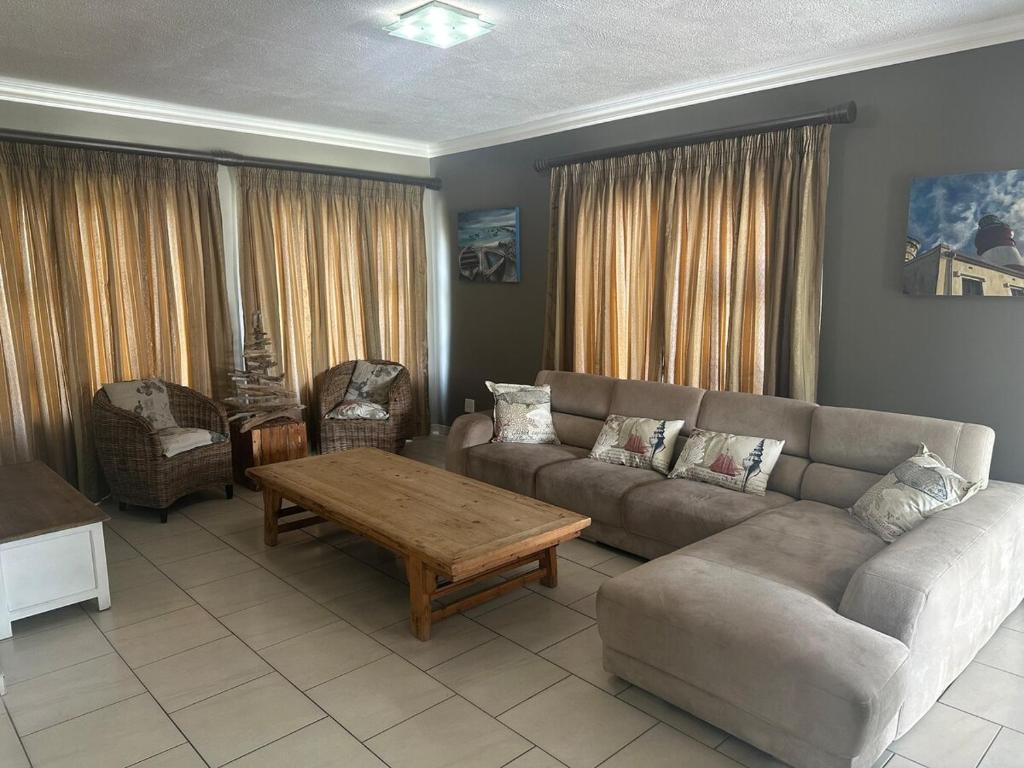 Holiday Family Home - Huis Blom, Swakopmund (updated prices 2025)