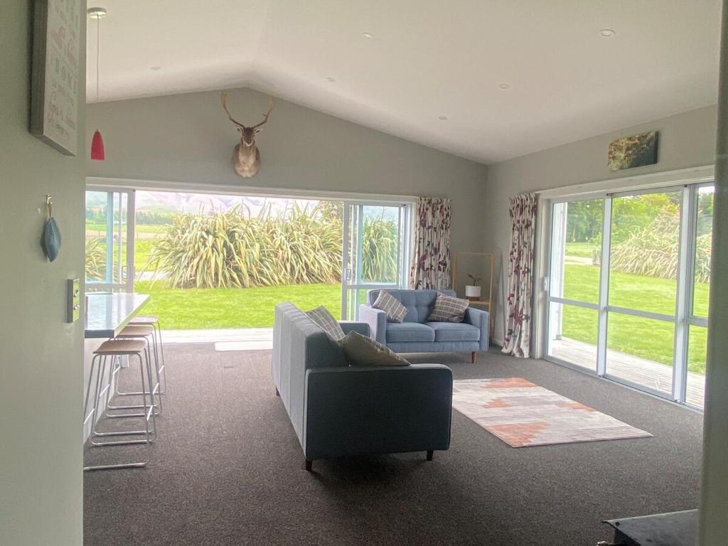 Harakeke House, Fairlie (updated prices 2025)