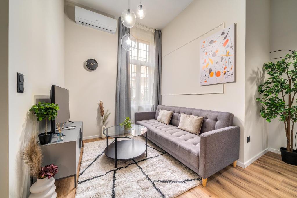 Time Out Suite - R30, Budapest (updated prices 2025)