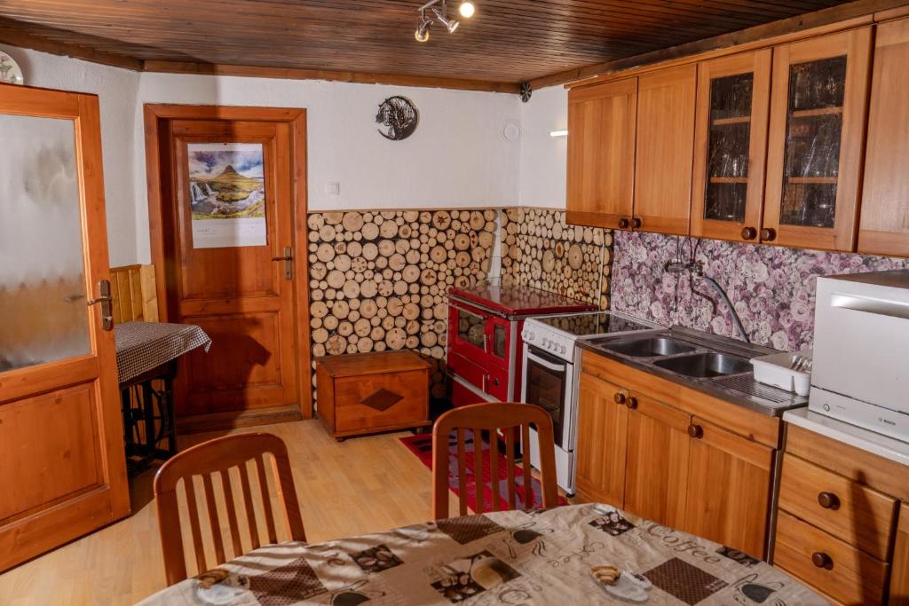 Sigma house, Mojstrana (updated prices 2025)