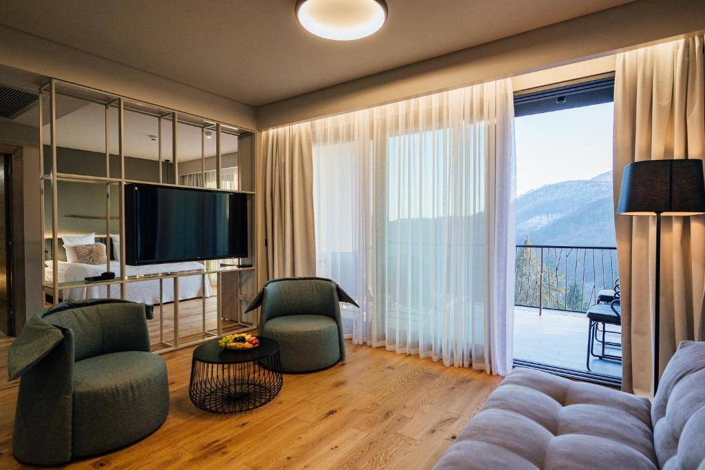 Balvanyos Resort - Peakture Hotel & Grand Hotel Balvanyos, Balvanyos ...