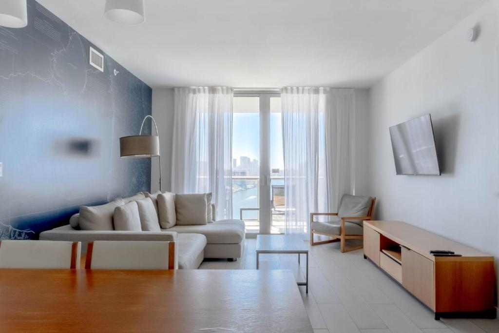 Miami Beach 1B1B Apmt Amazing Intercoastal View, Hallandale Beach ...