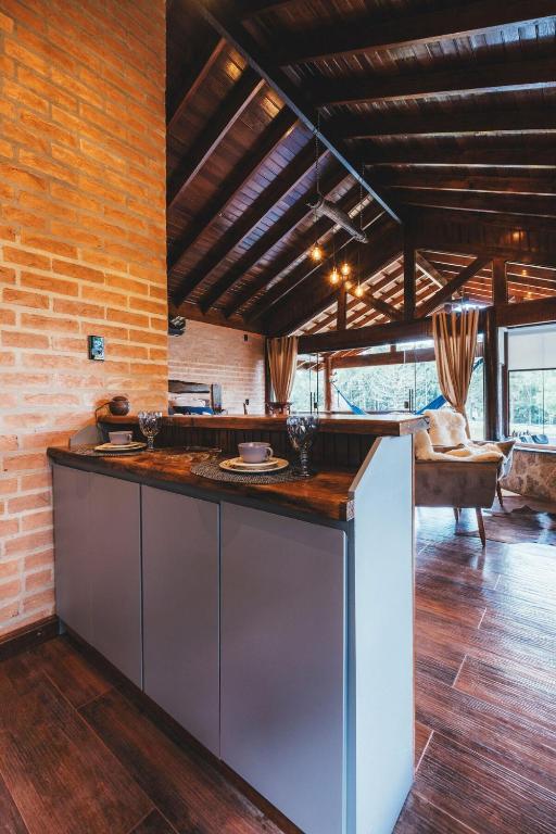 Chalé rústico com toque de Sofisticação e Jacuzzi, Maria da Fé (updated ...