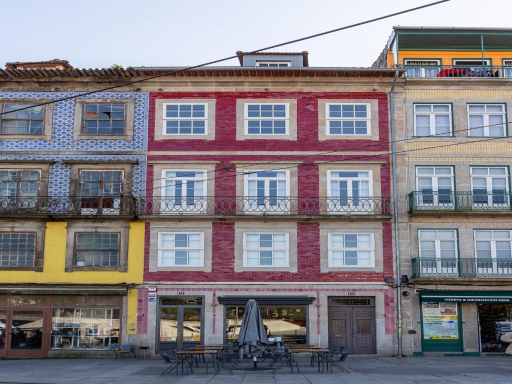 Charming Apartment with street-view in Porto, Porto (updated prices 2026)