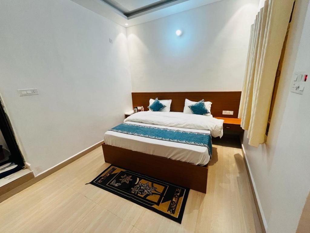 Avadh palace Hotel, Ayodhya (updated prices 2025)