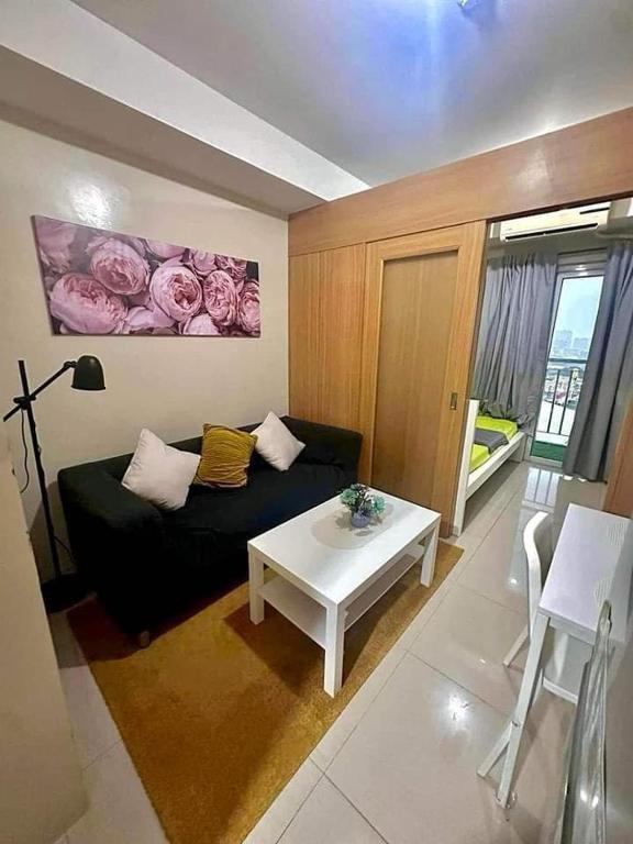 Shell Residence Mall of Asia, Manila (updated prices 2026)