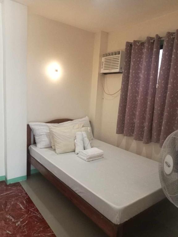 Toto s House Junior Suite, Puerto Princesa City (updated prices 2025)