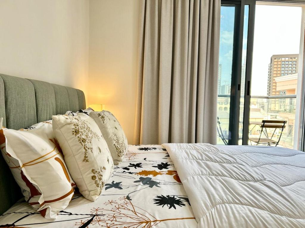 Homes2Retreat - Elegant Studio in JVC, Dubai, Dubai (updated prices 2026)