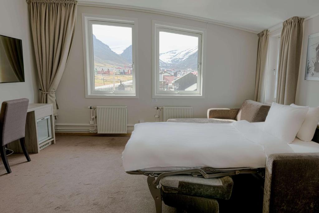 Radisson Blu Polar Hotel, Spitsbergen, Longyearbyen (updated prices 2025)