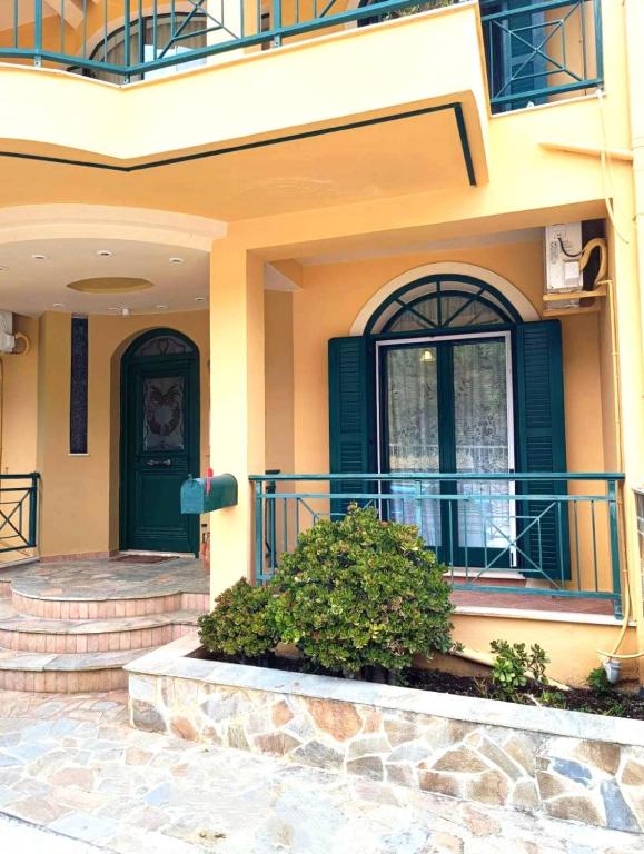 P studios, Sami (updated prices 2025)