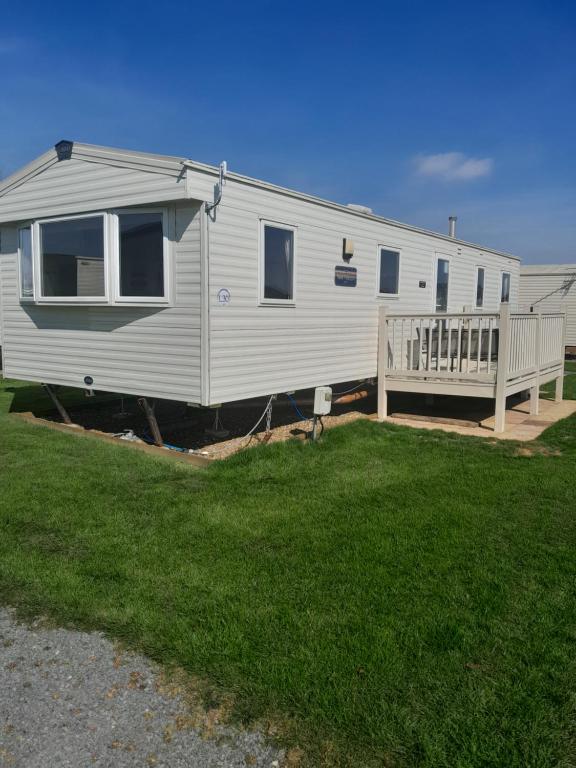 L30 what a cracker, Mablethorpe (updated prices 2025)