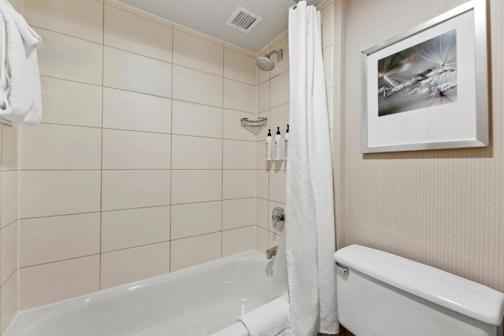 Delta Hotels by Marriott Mount Pleasant, Racine (updated prices 2025)