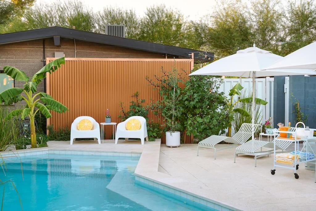 Lux Studios with Pool Hot Tub Cold Plunge Oasis, Phoenix (updated ...