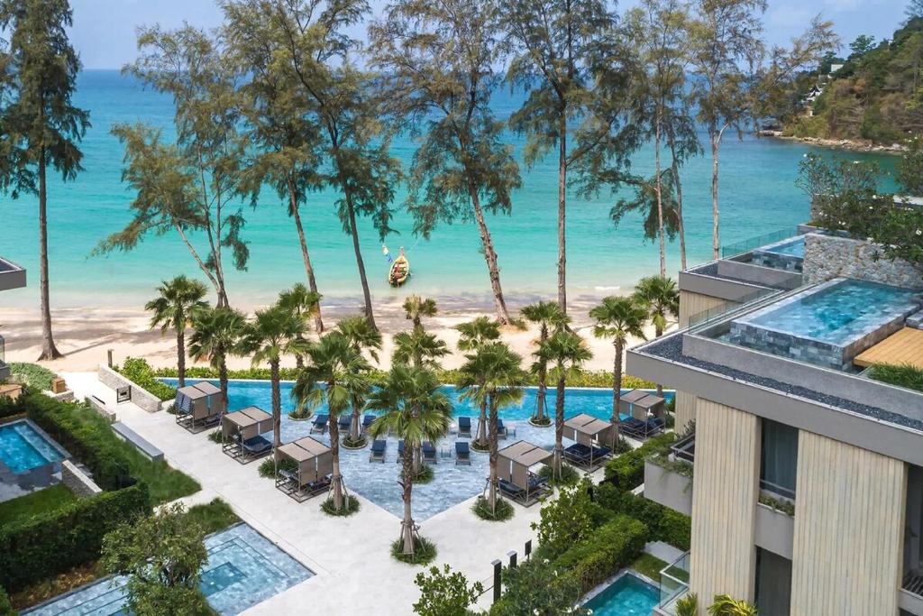 Twinpalms MontAzure Kamala Sea View Suite 3Bedrooms, Praia de Surin ...
