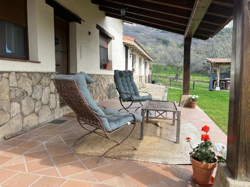 Casa de la Senda, Candeleda (updated prices 2026)