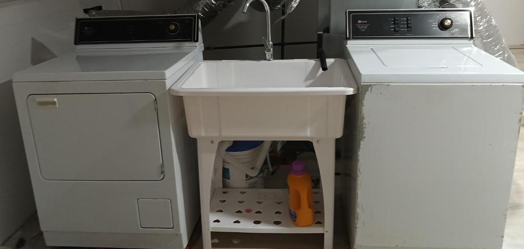 Relax & Stay Awhile, Detroit (updated prices 2025)