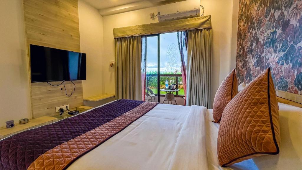 Regenta Bharti Amusement & Adventure Resort Pune, Urulikanchan, Pune ...