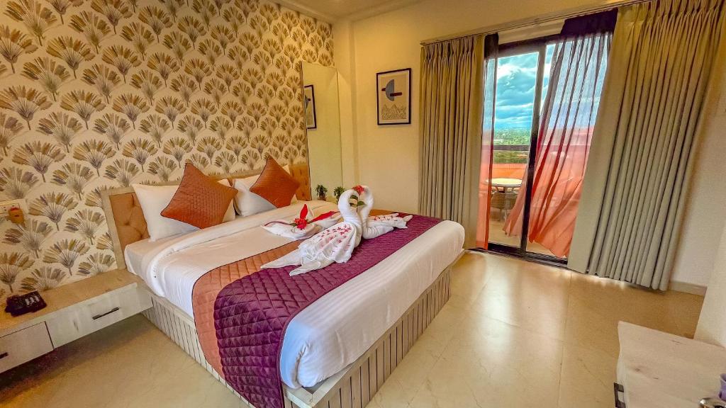 Regenta Bharti Amusement & Adventure Resort Pune, Urulikanchan, Pune ...