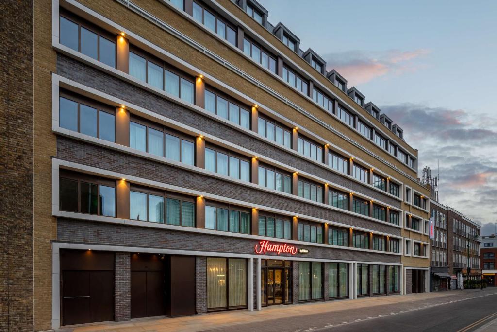 Hampton By Hilton London City, London (updated prices 2025)