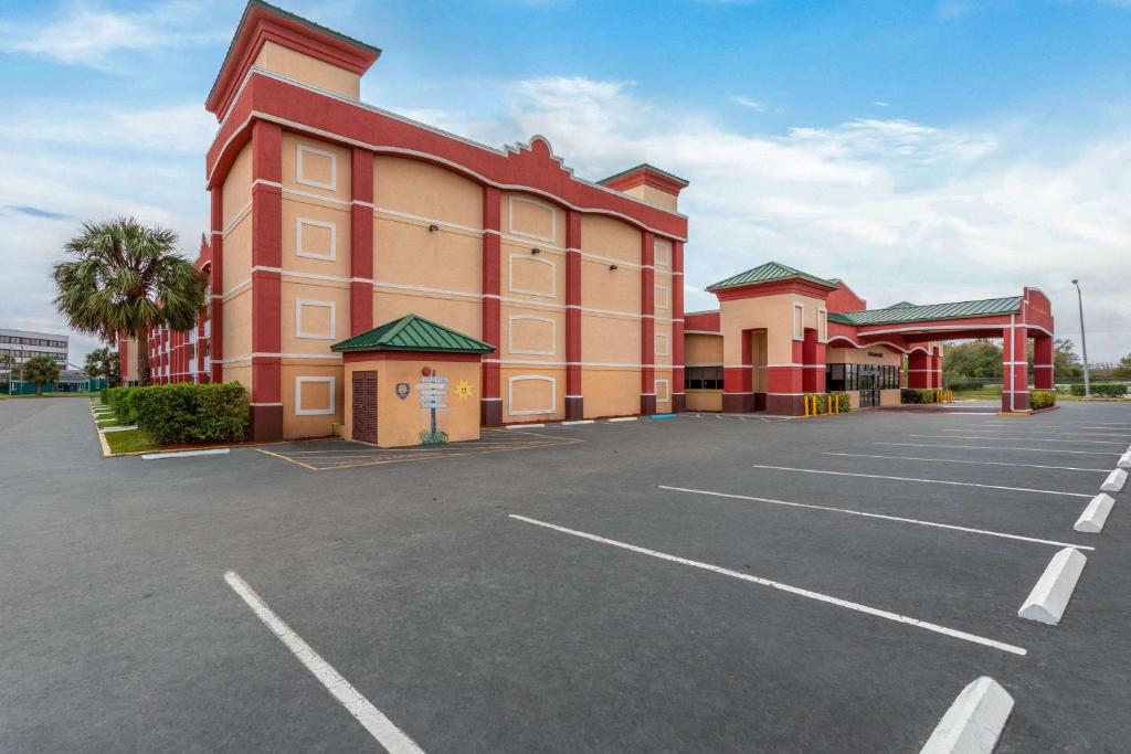 Developer Inn Downtown Orlando, a Baymont by Wyndham, Orlando (updated ...