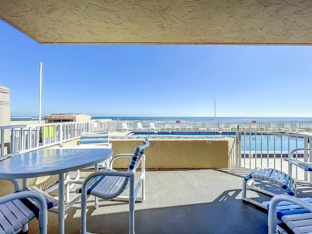 Oceania Beach Club 106, New Smyrna Beach (updated prices 2026)