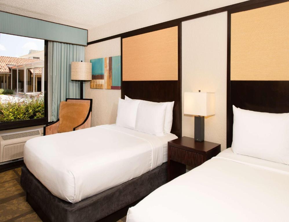 DoubleTree by Hilton Hotel Orlando at SeaWorld, Orlando (updated prices ...