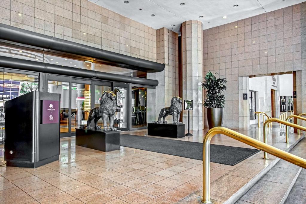 DoubleTree by Hilton Grand Hotel Biscayne Bay, Miami (updated prices 2025)