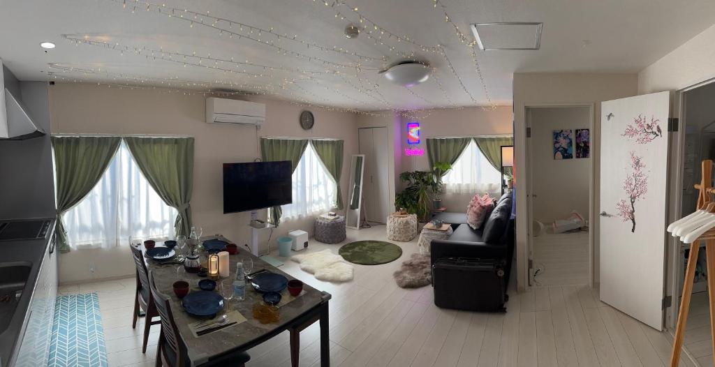 新宿20min, 駅徒歩7min,Quiet 1Ldk駅前Walmart等 Ramen 202,‏ Nishitokyo (מחירים מעודכנים ל-2025)