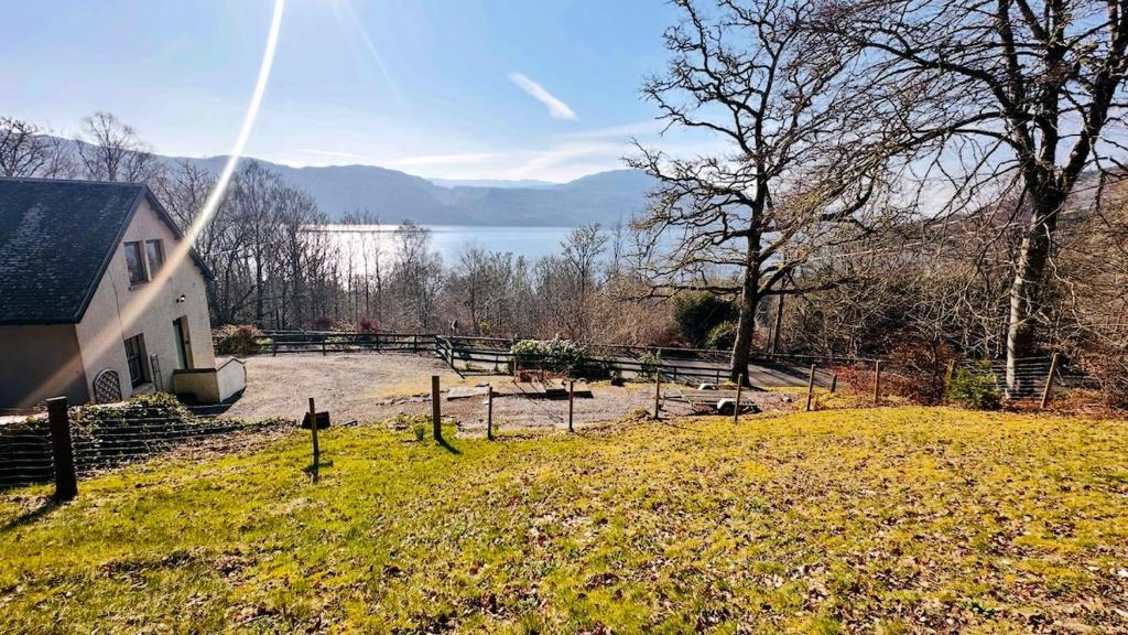 Lodge on Loch Ness - Loch Views!, Invermoriston (updated prices 2026)