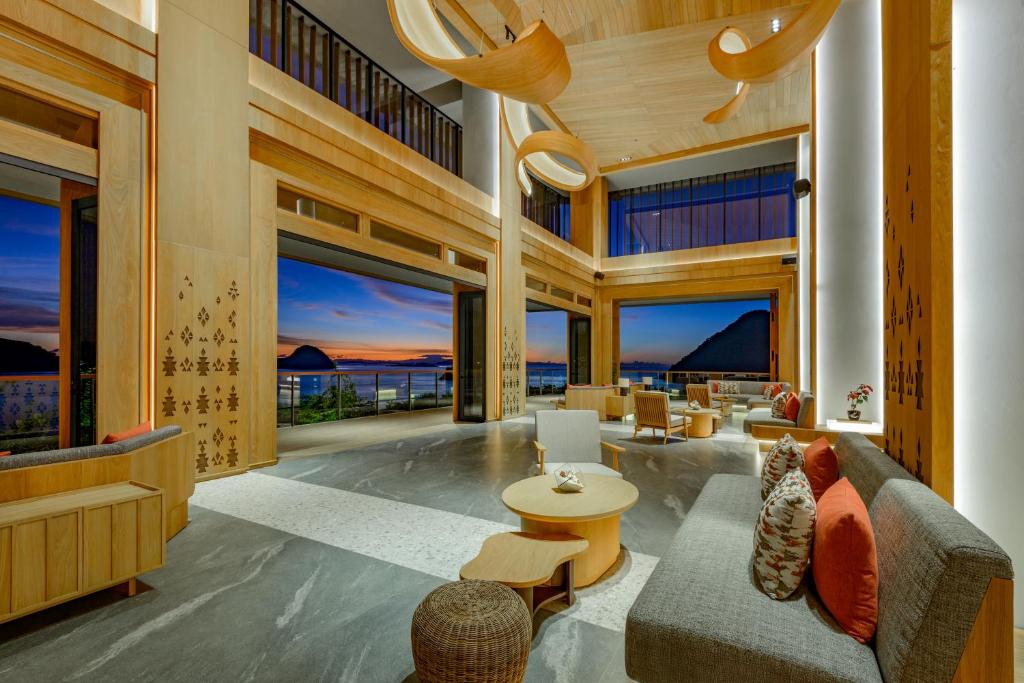 Katamaran Hotel & Resort Komodo, Labuan Bajo (updated prices 2025)