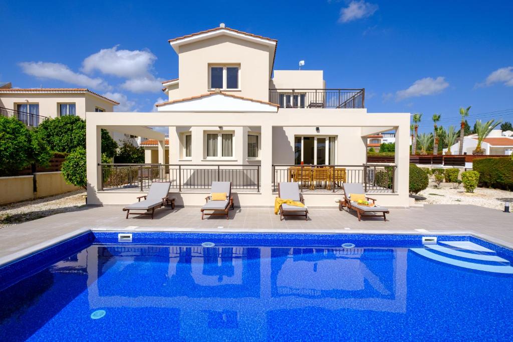 Cielo Luxury Villa by Nomads - Walk to Coral Bay, Peyia (updated prices ...