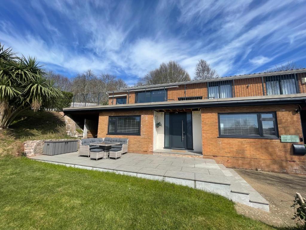 River Retreat Apartment Exeter - River Views & Parking, Exeter (updated ...