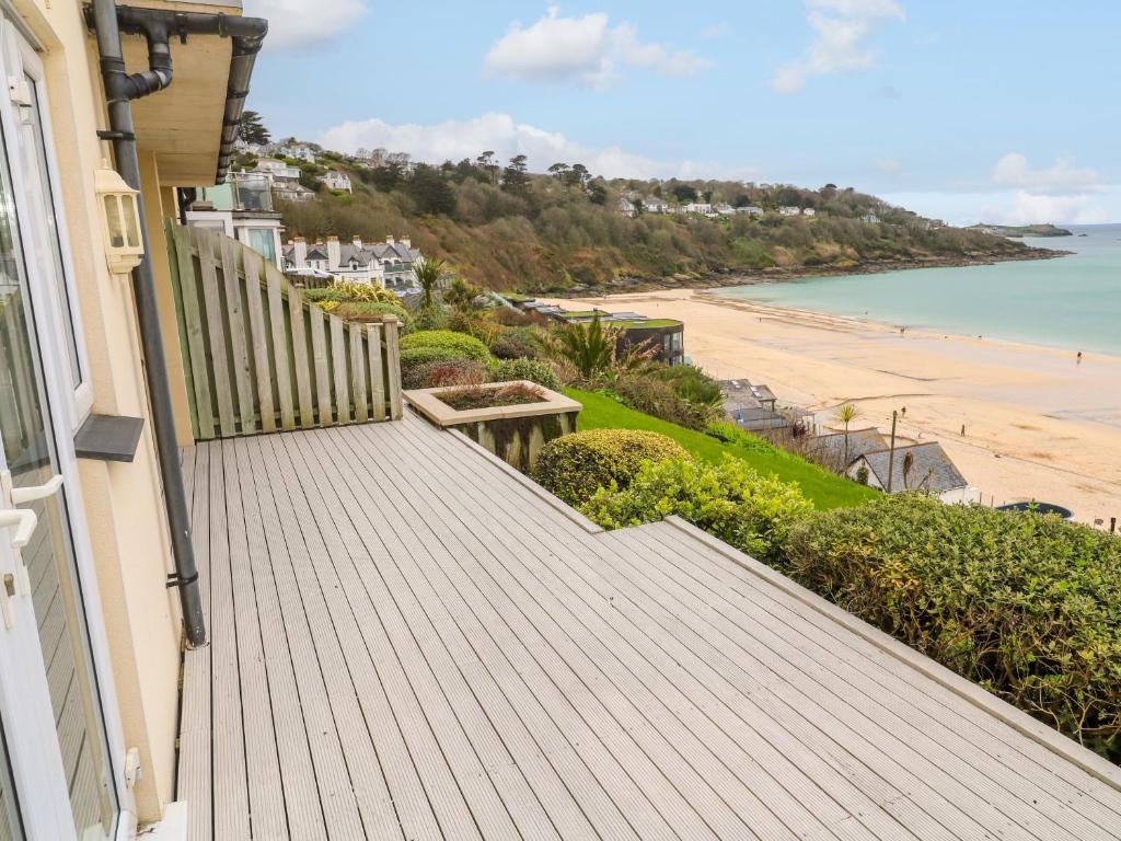 Sandwaves, St Ives (updated prices 2025)
