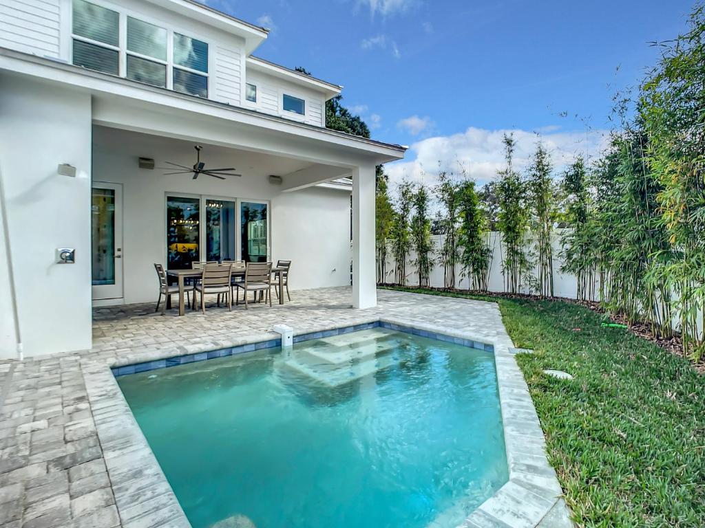 Lala at the Beach 514, New Smyrna Beach (updated prices 2025)