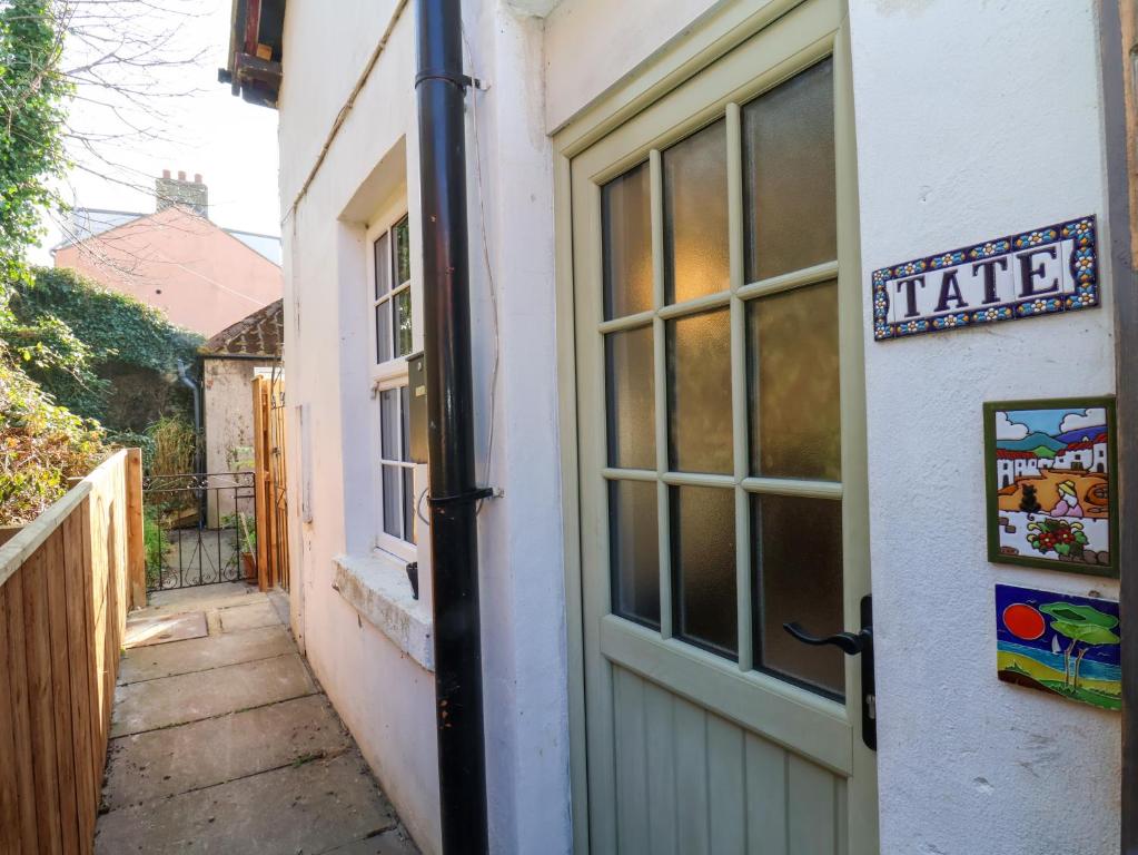 Tate Cottage, Whitby (updated prices 2026)