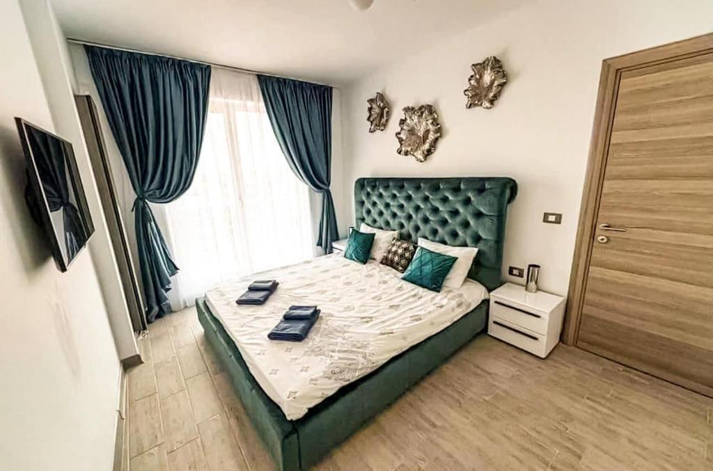 Amos Apartment Alezzi Beach Resort Mamaia Nord, Mamaia Nord (updated ...